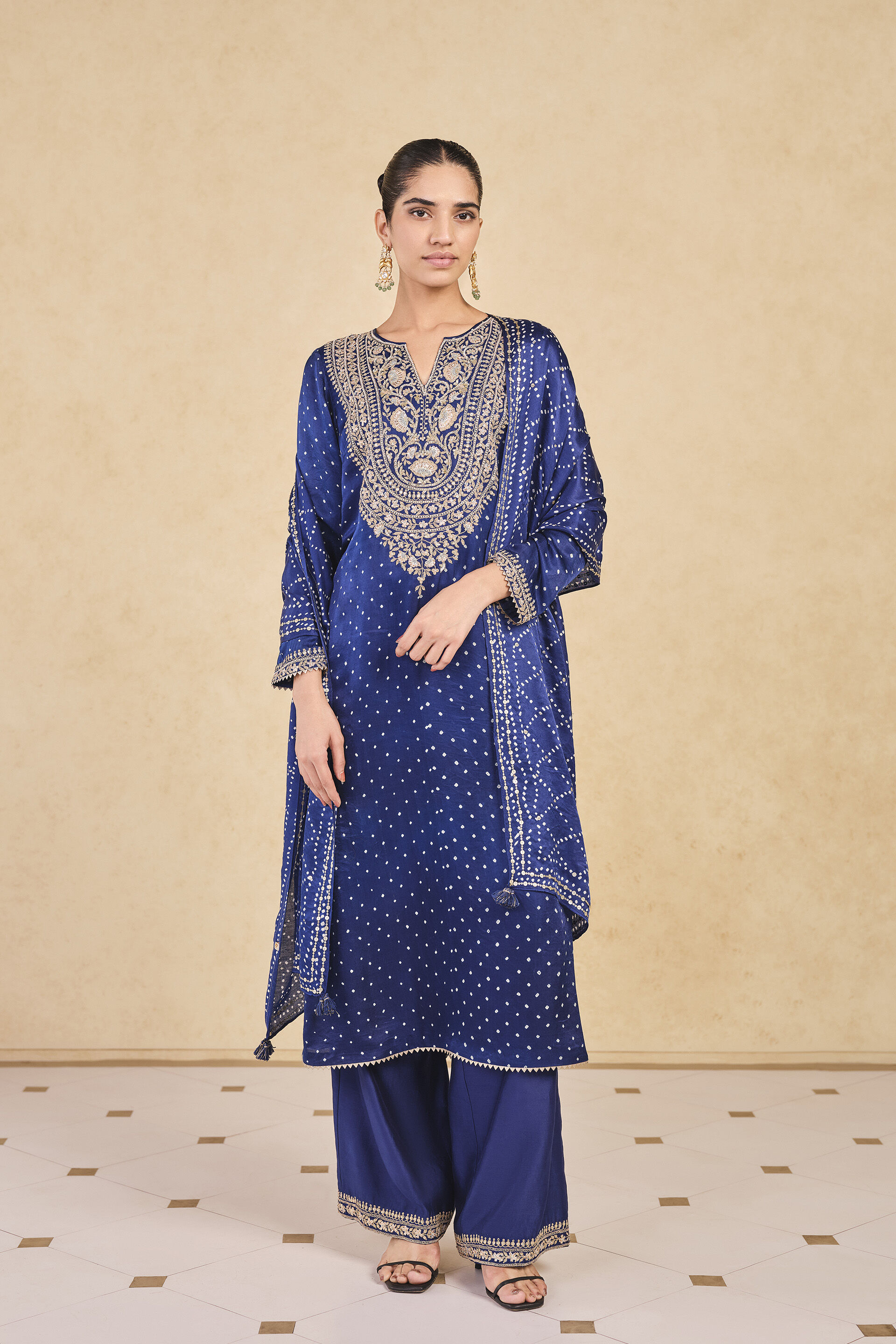Buy Designer Baluka Handcrafted Bandhani Silk Stole - Blue Online for ...